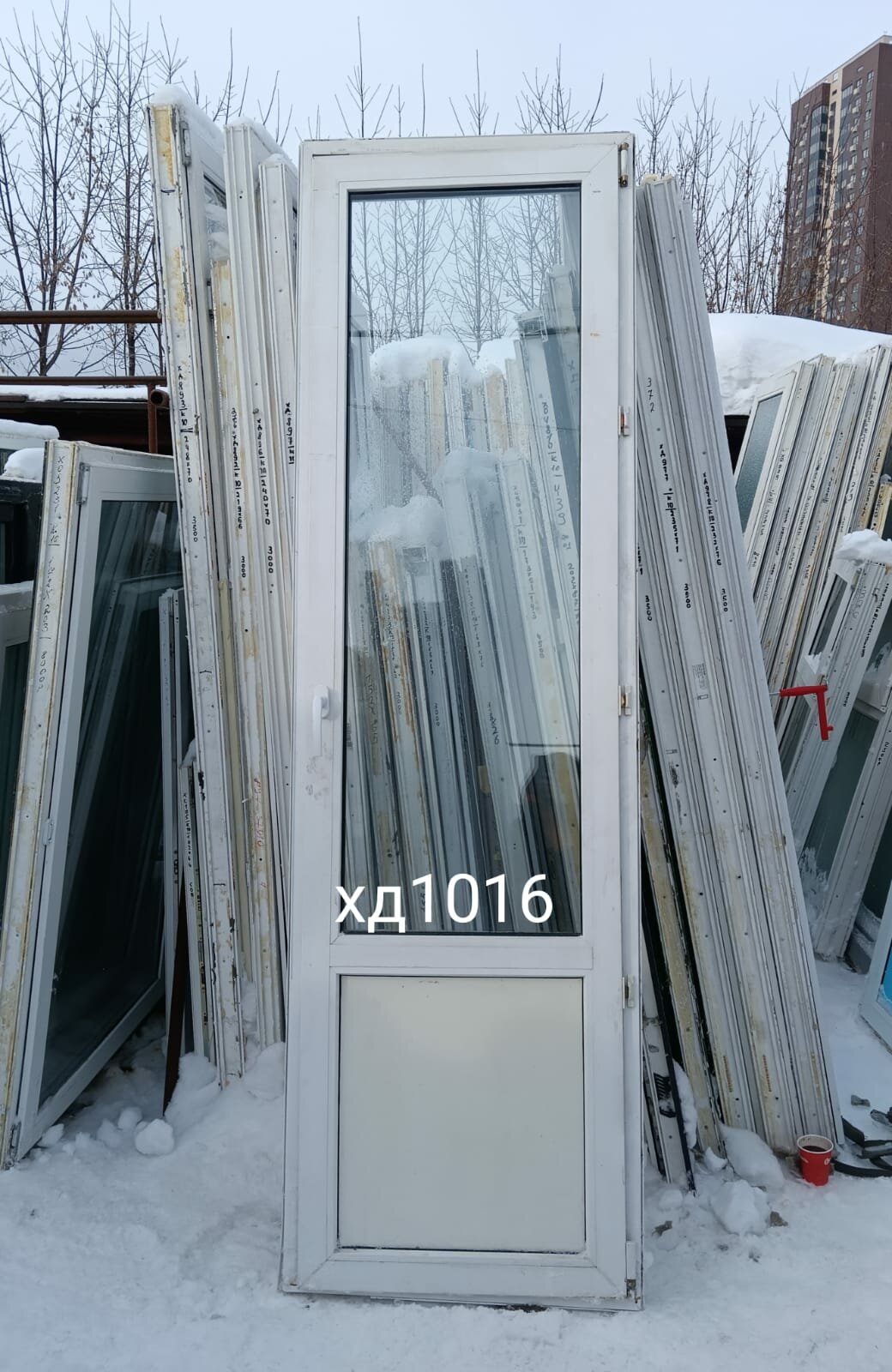 Дверь пластиковая Б/У 2230(в)х700(ш)