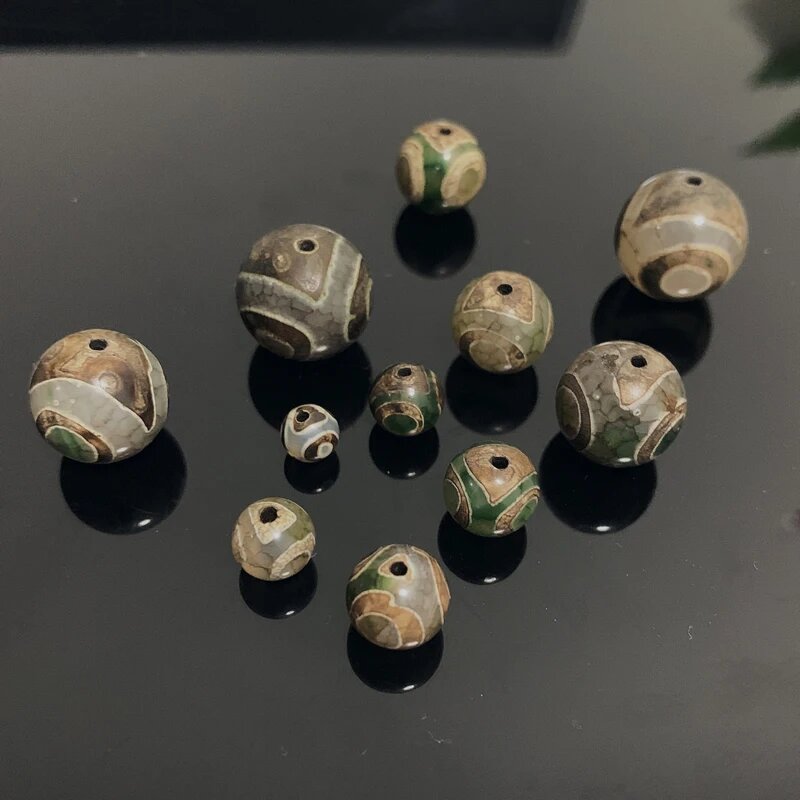 Винтажные бусины из тибетского агата дзи 12mm 2pcs per pack