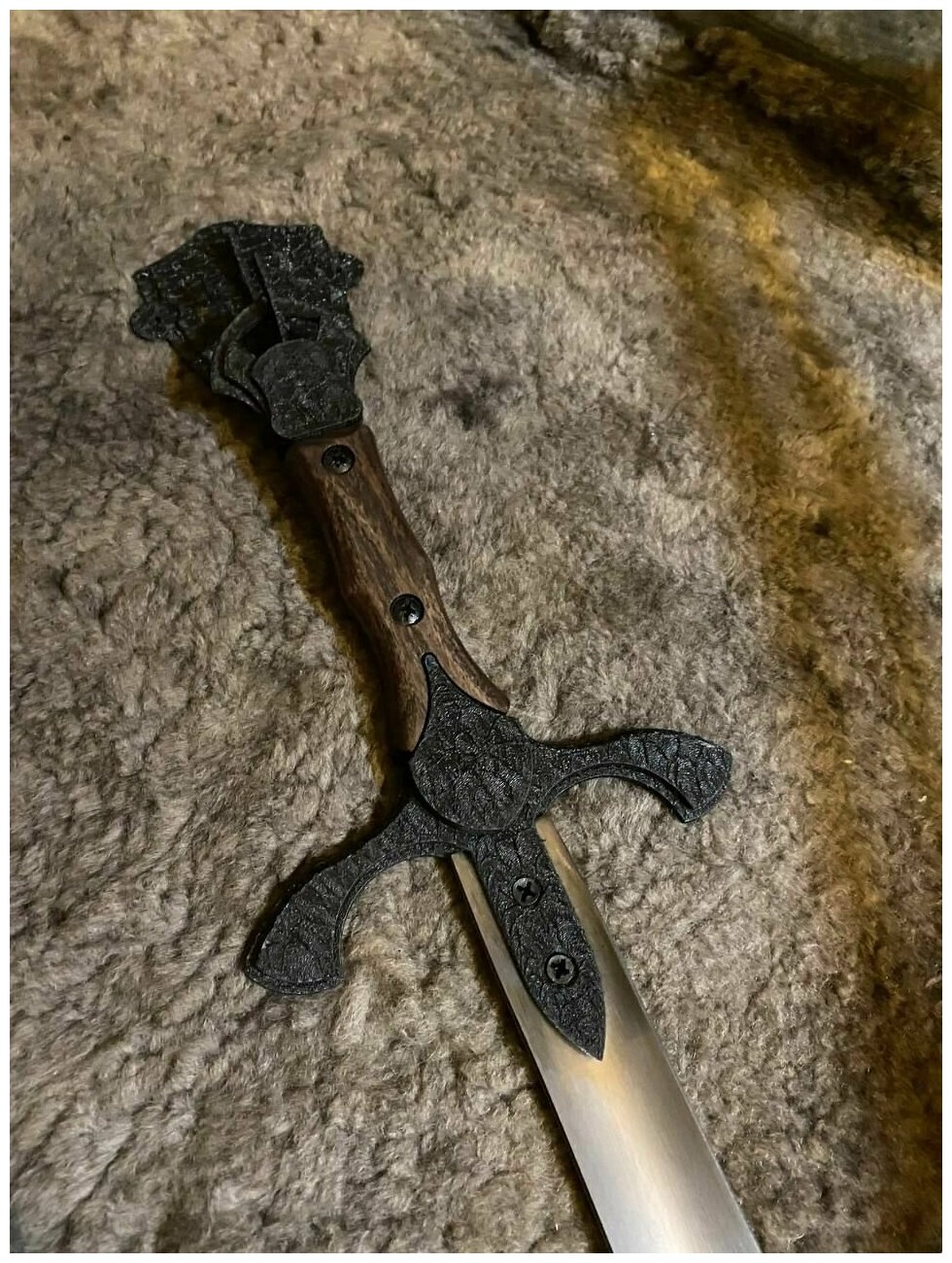 Ложка/рожок для обуви Металл Меч Черный Дракон с крючком обувной Черный Дракон, 79 см,