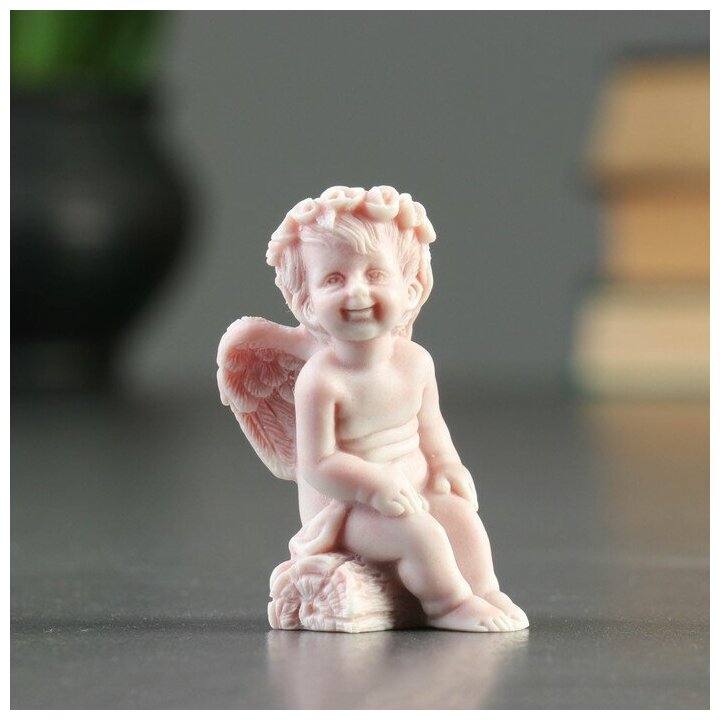 Фигурка «Ангелочки на бревнышке», 2 вида, 6 см