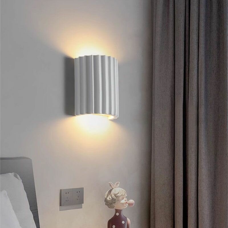 Скандинавский современный светодиодный настенный светильник из смолы для гостиной, спальни, прикроватной тумбочки, освещения прохода в коридоре, простой декор для дома в помещении, бра G9
