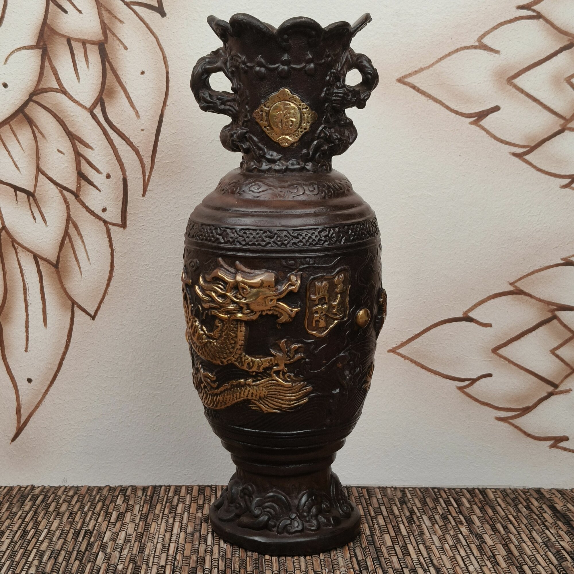 Ваза "Дракон" Фэн-Шуй бронза (23*9 см.)