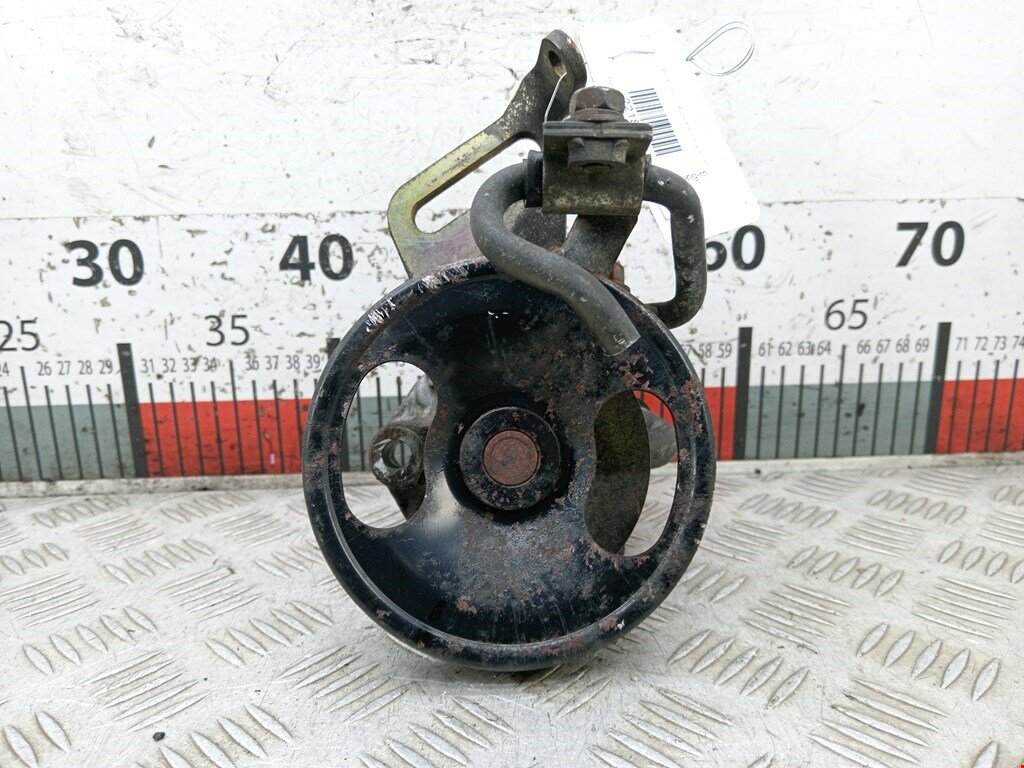 Насос гидроусилителя руля (ГУР) Mazda MX 5 (NB) NC1032600C арт. 2218343