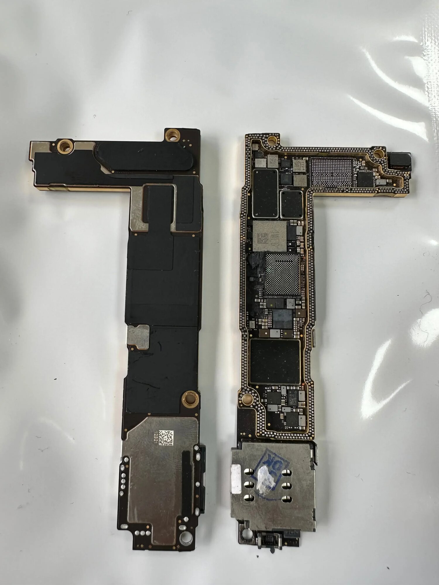 Материнская плата для iPhone 12 Pro Max / 12 Pro / 12 mini 12Mini lower EU