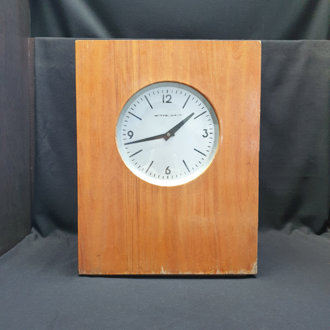 Часы настенные стрела ЭВЧС-24, ОПЗ, работоспособность неизвестна, винтаж СССР