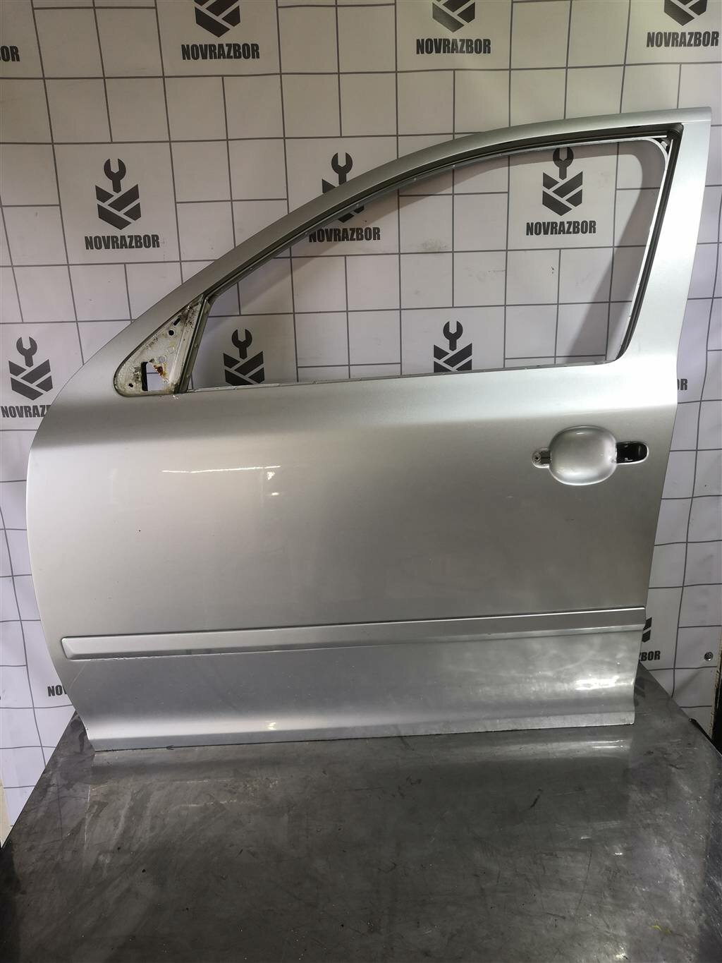 Дверь передняя левая Skoda Octavia A5 1Z 04-13