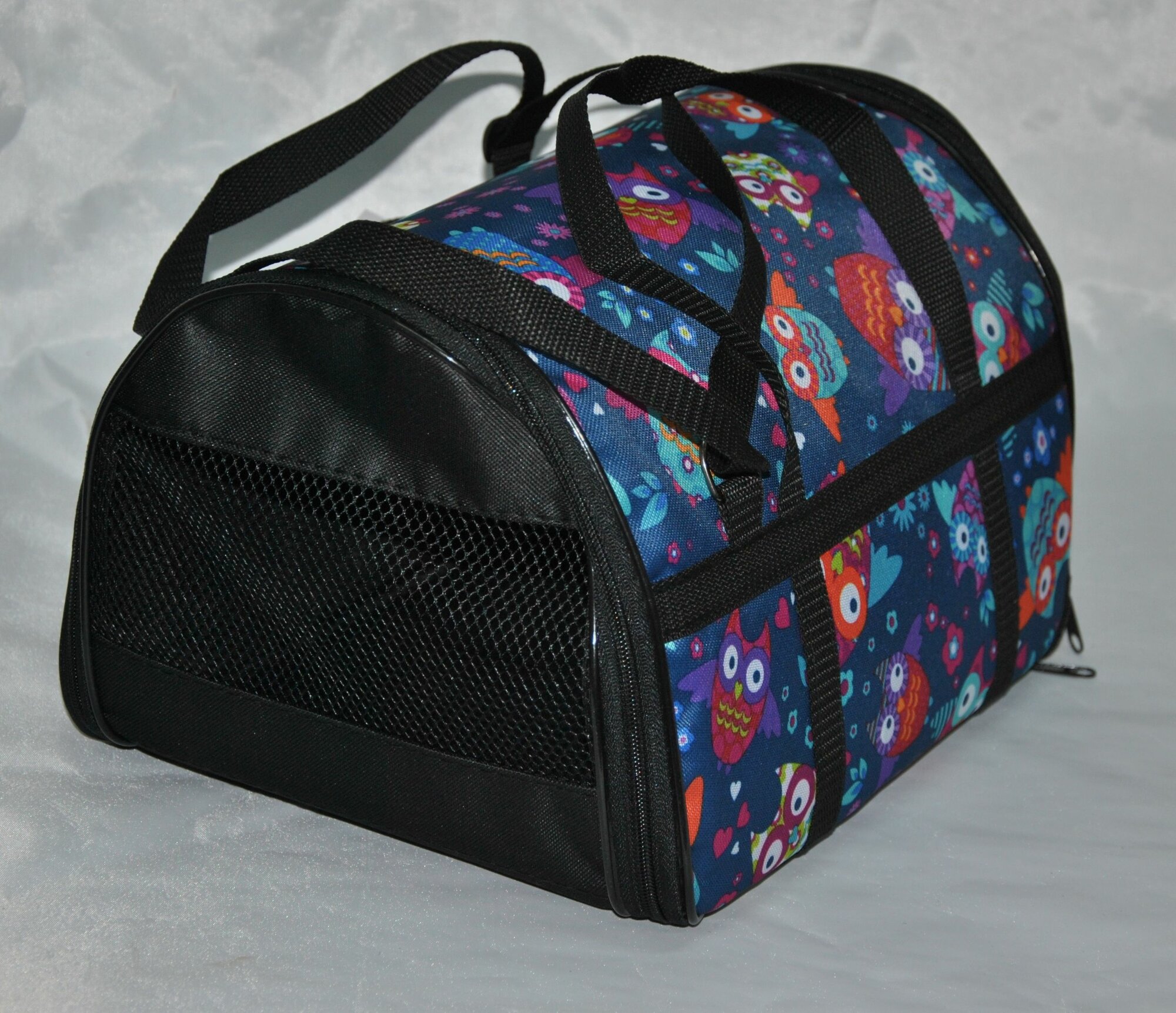 Сумка-переноска для животных СПК1с, полукруглая, с плечевым ремнём, 40x27x25 см