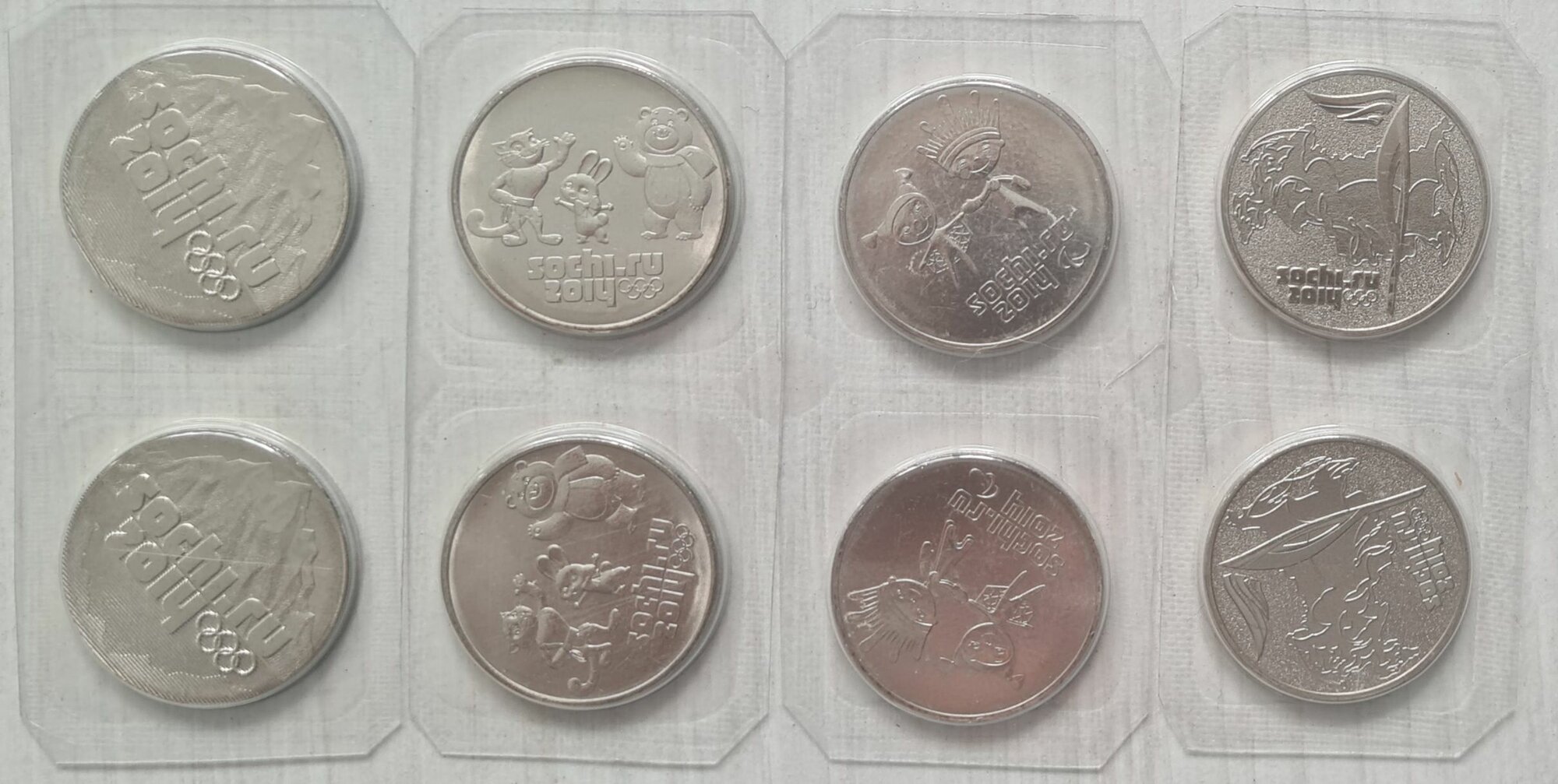 2 набора по 4 монеты Олимпиада Сочи 2011-2014г. в.