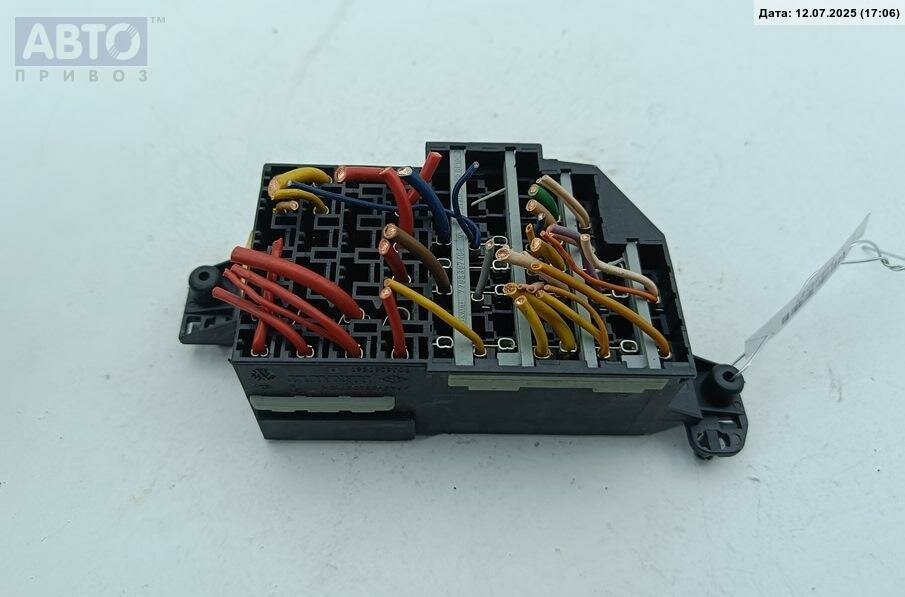 Блок предохранителей Dacia (Renault) Logan