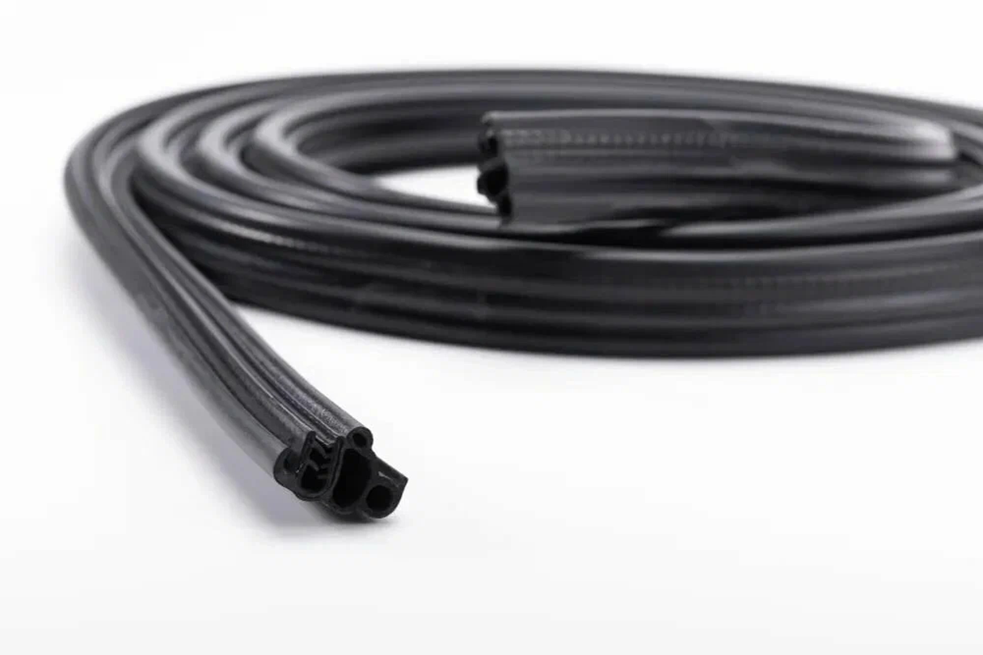 Кант проема передней двери для а/м ГАЗ-3302 м/авт 33026107126