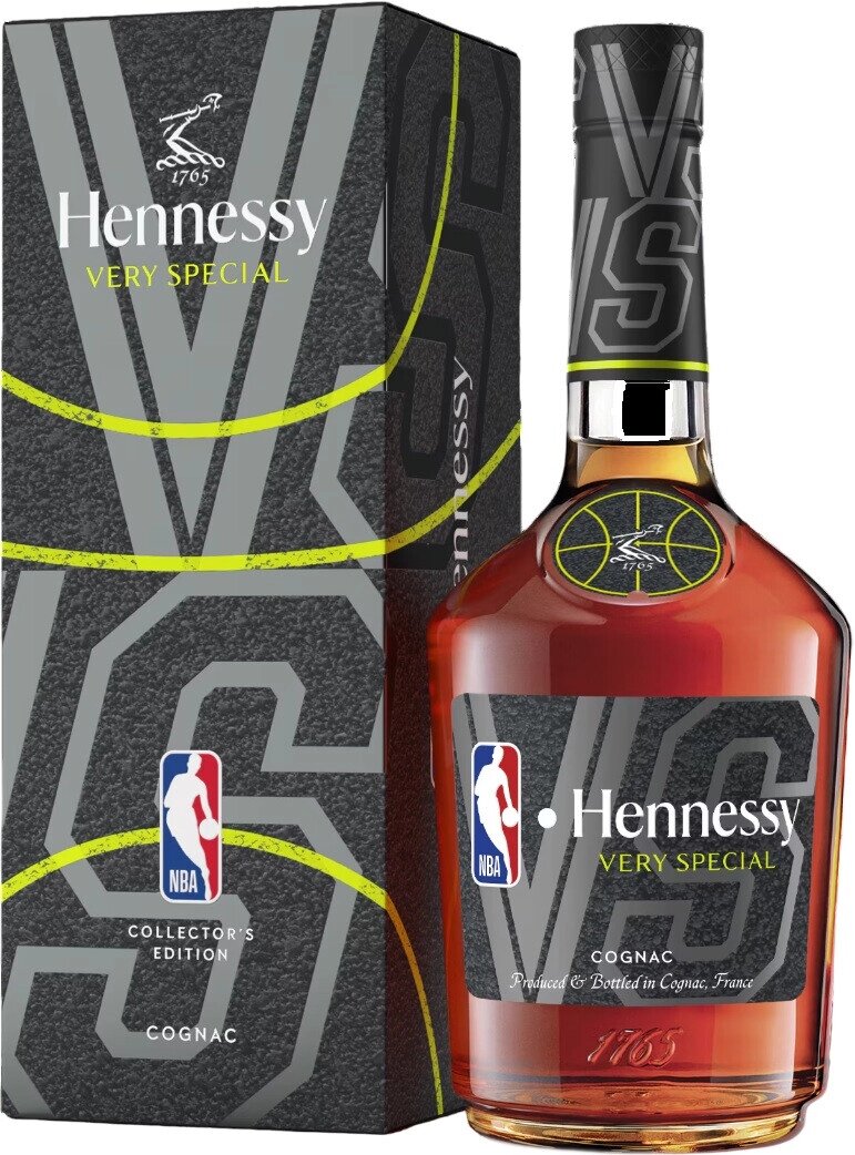 Коньяк "Hennessy" VS, NBA Limited Edition Black, gift box, 0.7 л