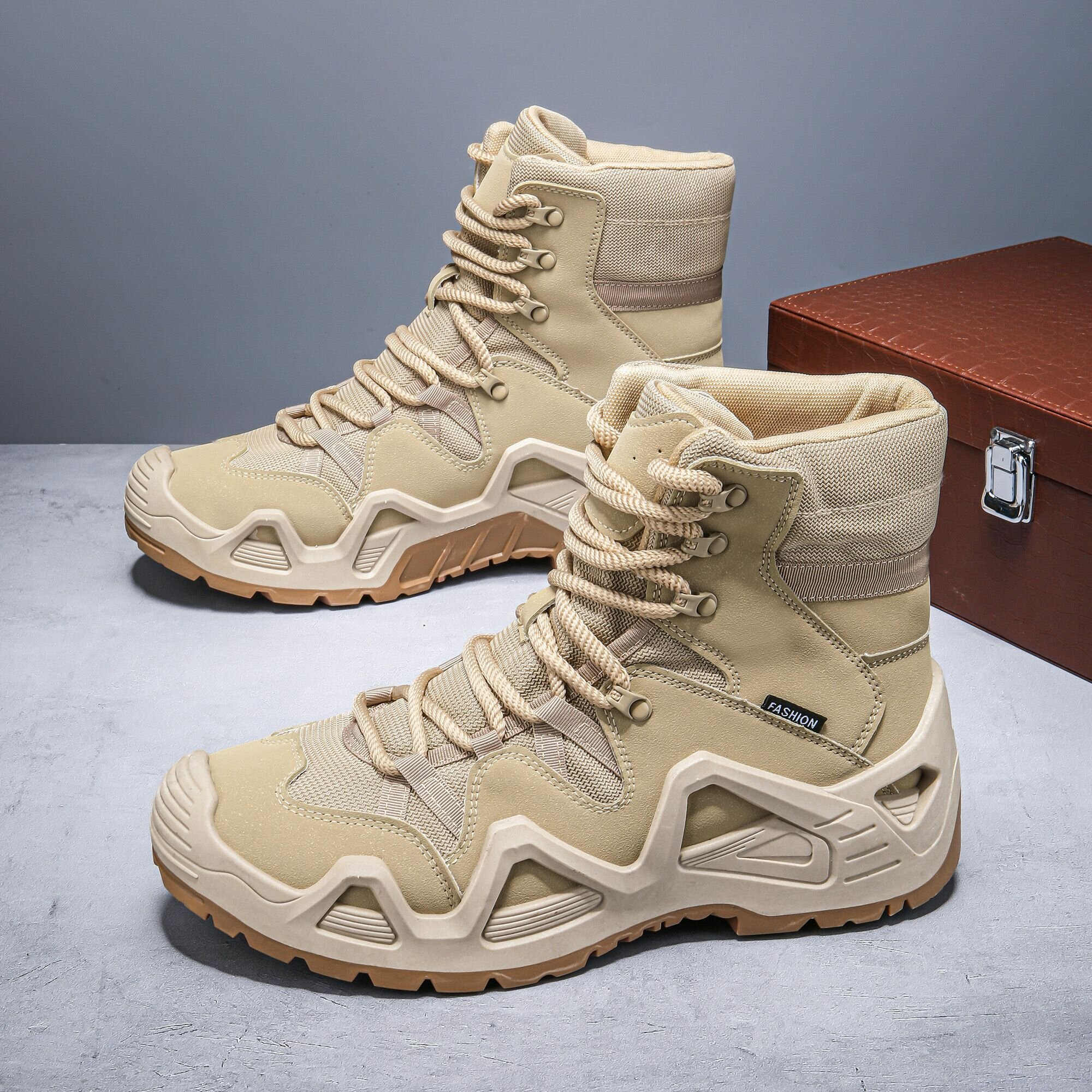 Мужские высокие ботинки martin, спецодежда для альпинизма и пешего туризма, дышащие ботинки для пустыни, защита труда
