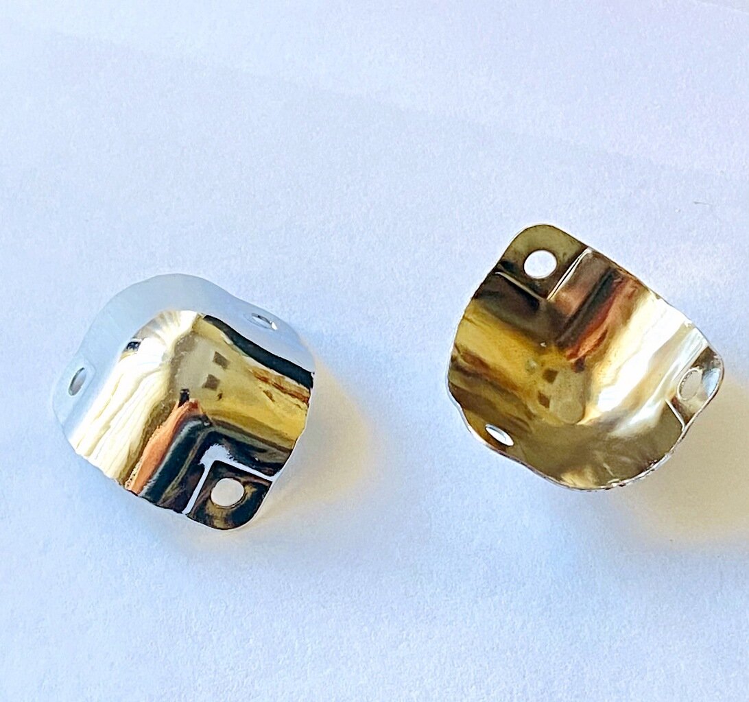 Защитный уголок 25x25x25mm скругление 12мм металл (0016C)