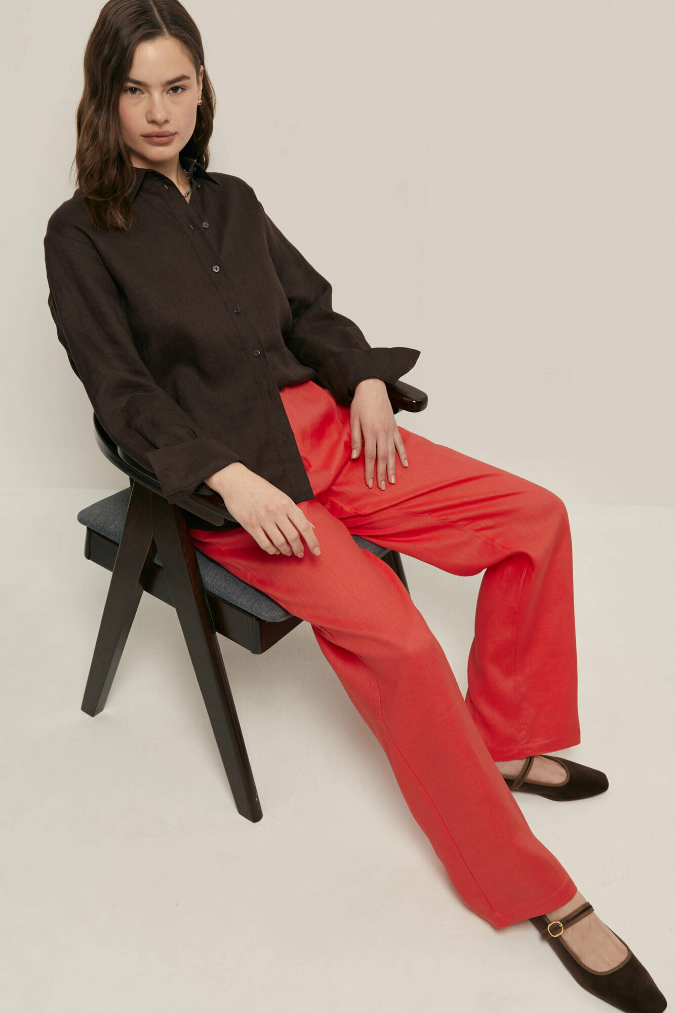 Брюки прямого силуэта с добавлением льна