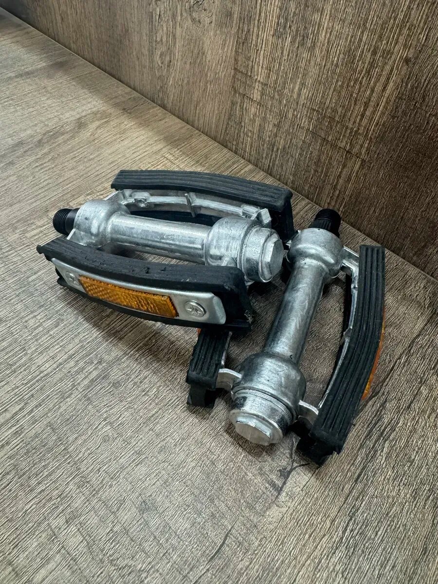 Педали велосипедные "Нижний Ломов" из прочного силумина. Россия