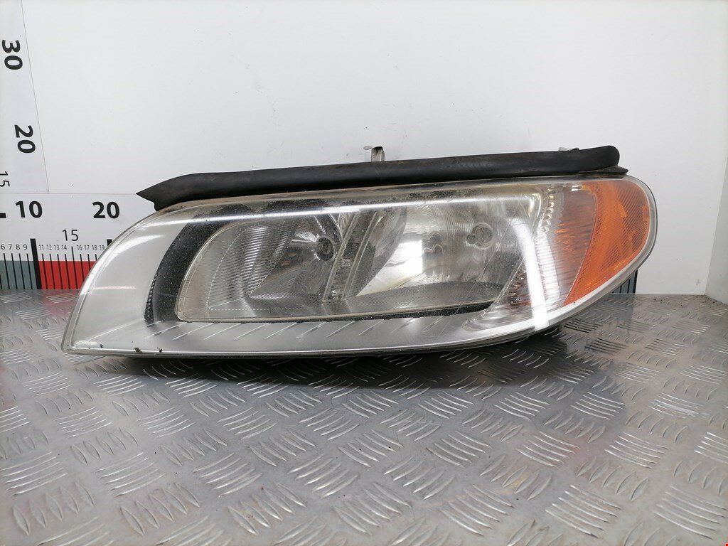 Фара левая Volvo V70 3 31214353 арт. 2225741