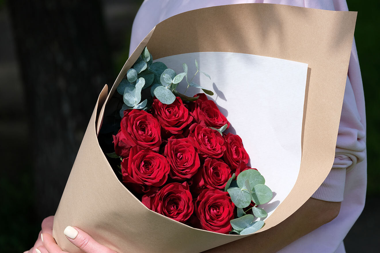 Букет роз "Красные ворота"