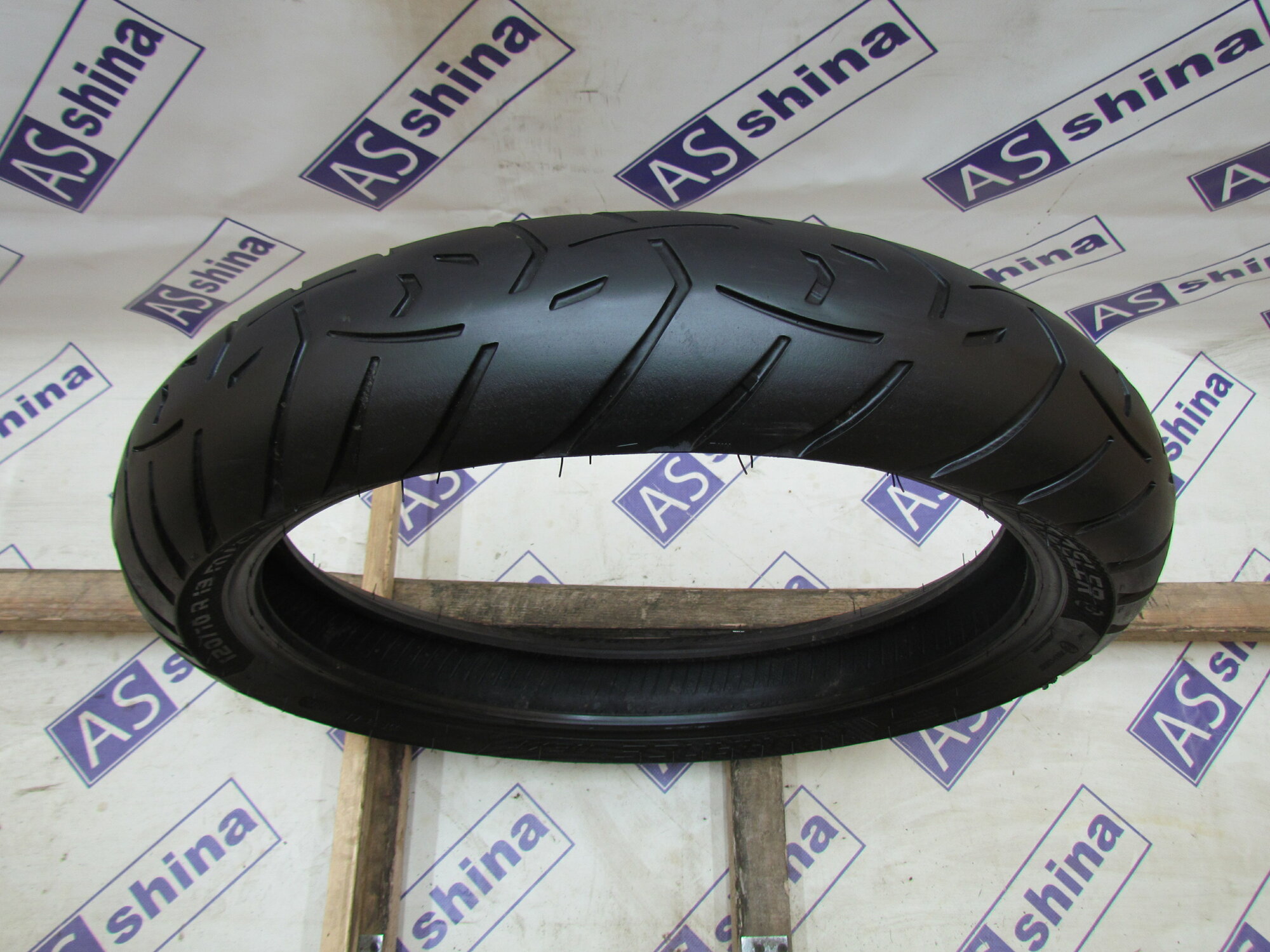 Мотошина БУ для мотоцикла Metzeler Tourance NEXT 120 / 70 R19 0024651