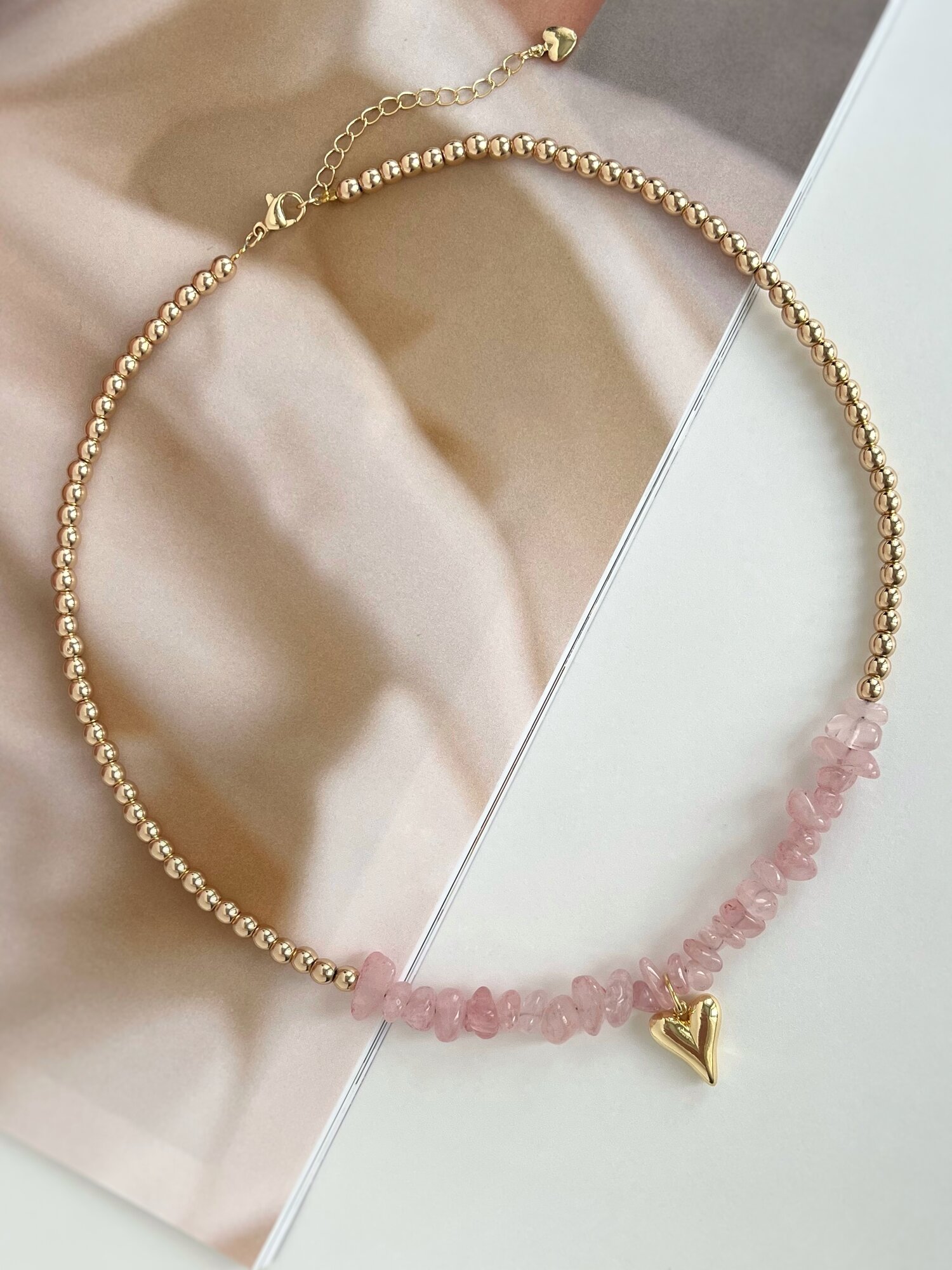 Колье, кварц синтетический