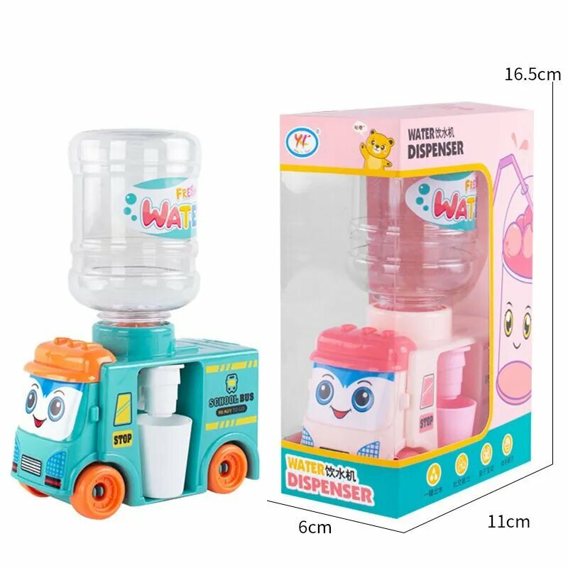 Малыш влюбляется в игрушку-дозатор питьевой воды