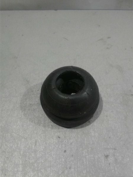 Отбойник амортизатора Opel Zafira A05 Z16XE1 2005 перед. (б/у)