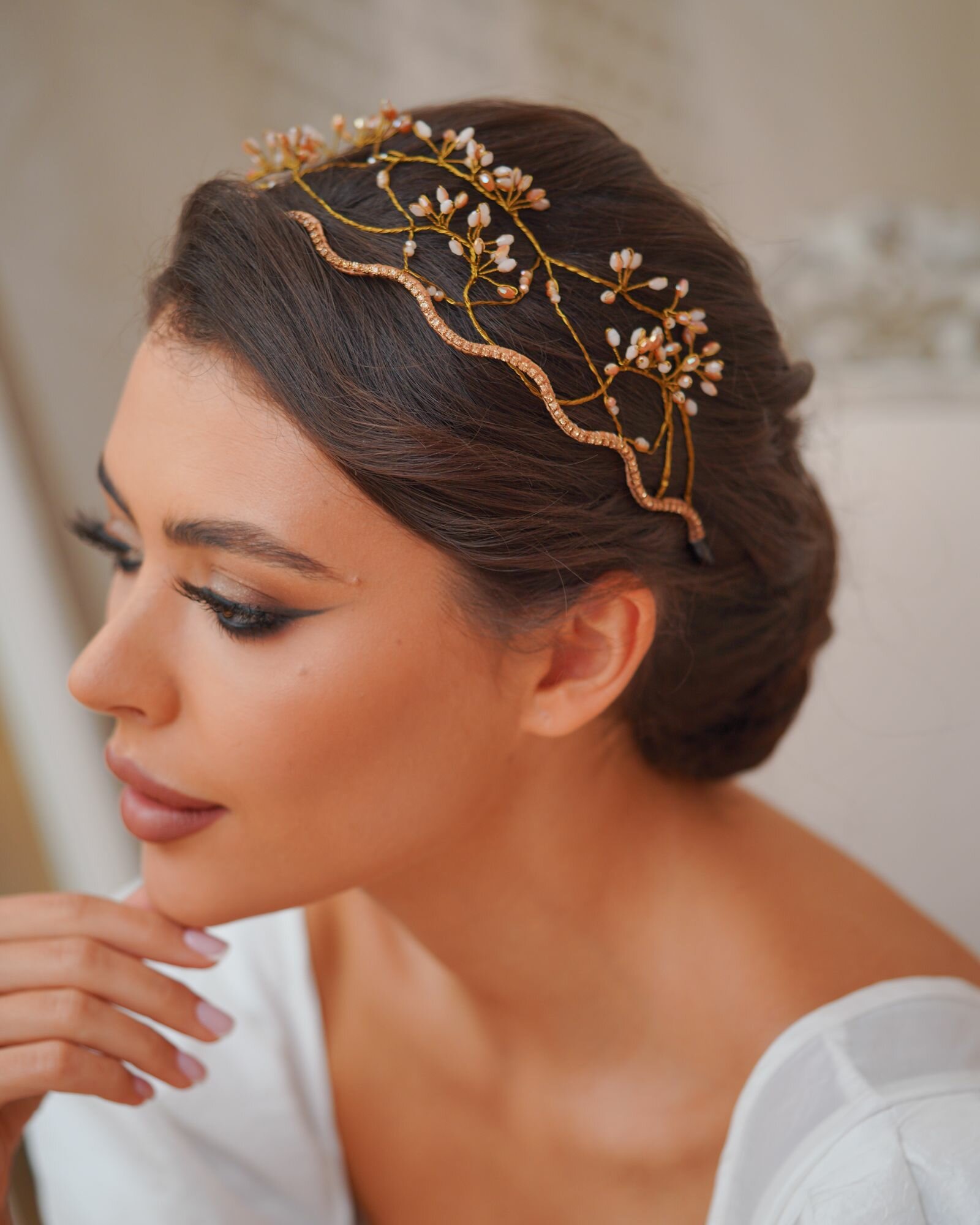 Диадема MONALUNA, бижутерный сплав, стразы, для свадебной прически, женская