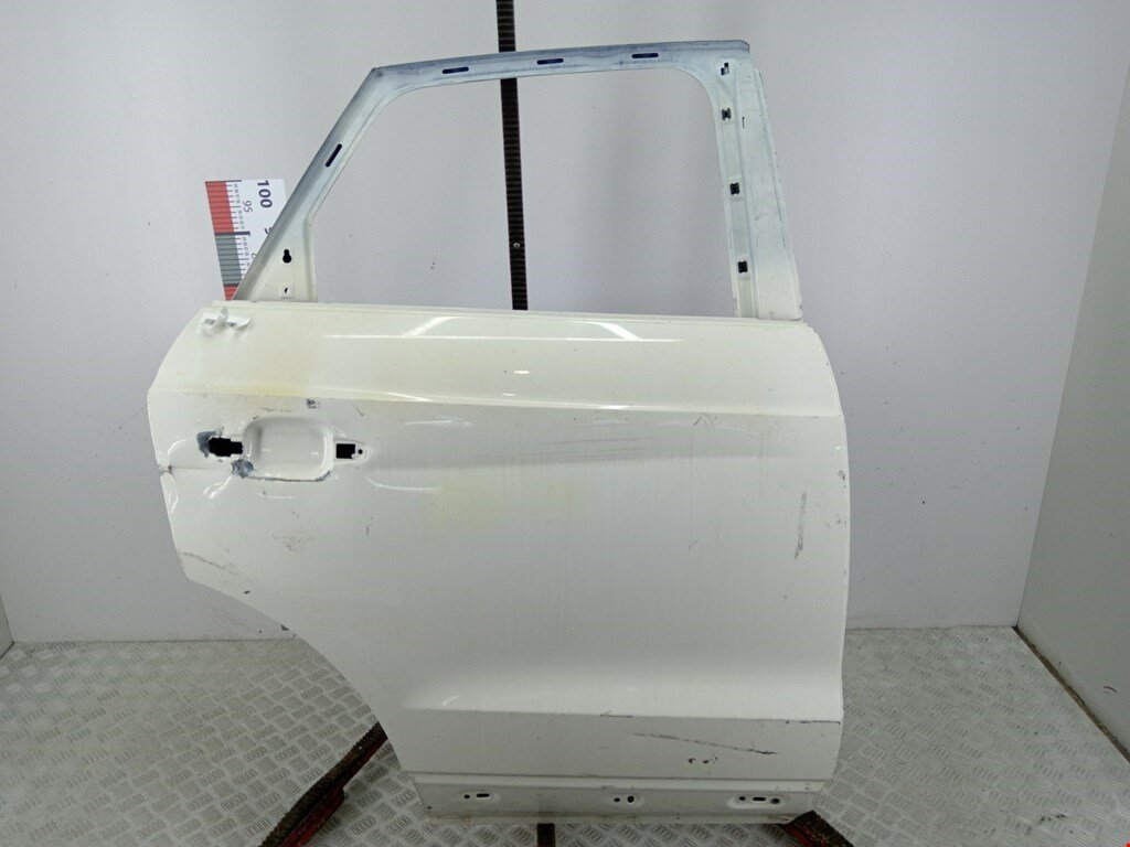 Дверь задняя правая Audi Q3 8U 8U0833052 арт. 2237510