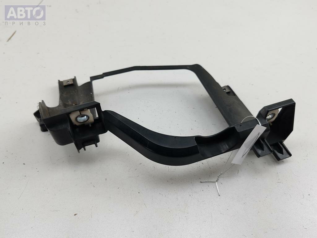 Крепление фары левой BMW 5 E60/E61 (2003-2010)