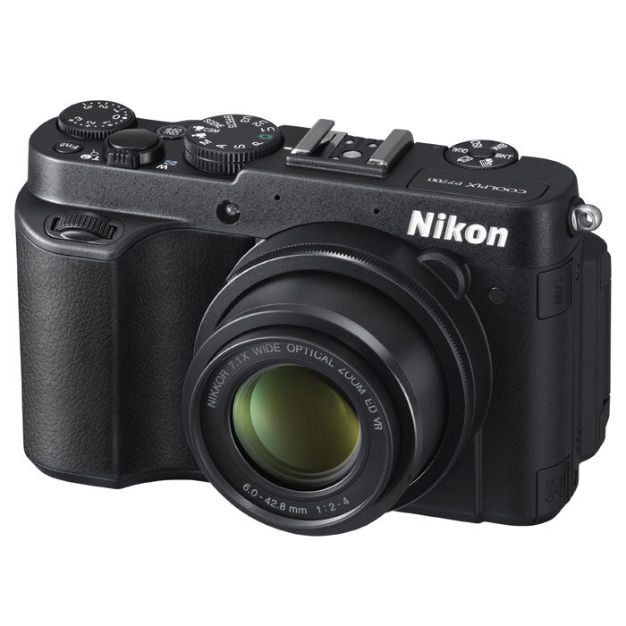 Nikon Coolpix P7700, Black Цифровой компактный фотоаппарат