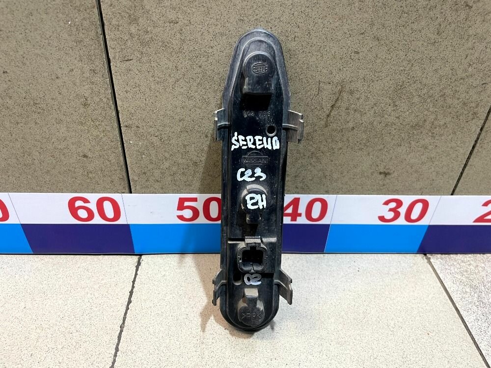 Плата фонаря заднего правого Nissan Serena C23