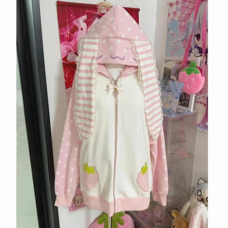 Толстовка спортивная