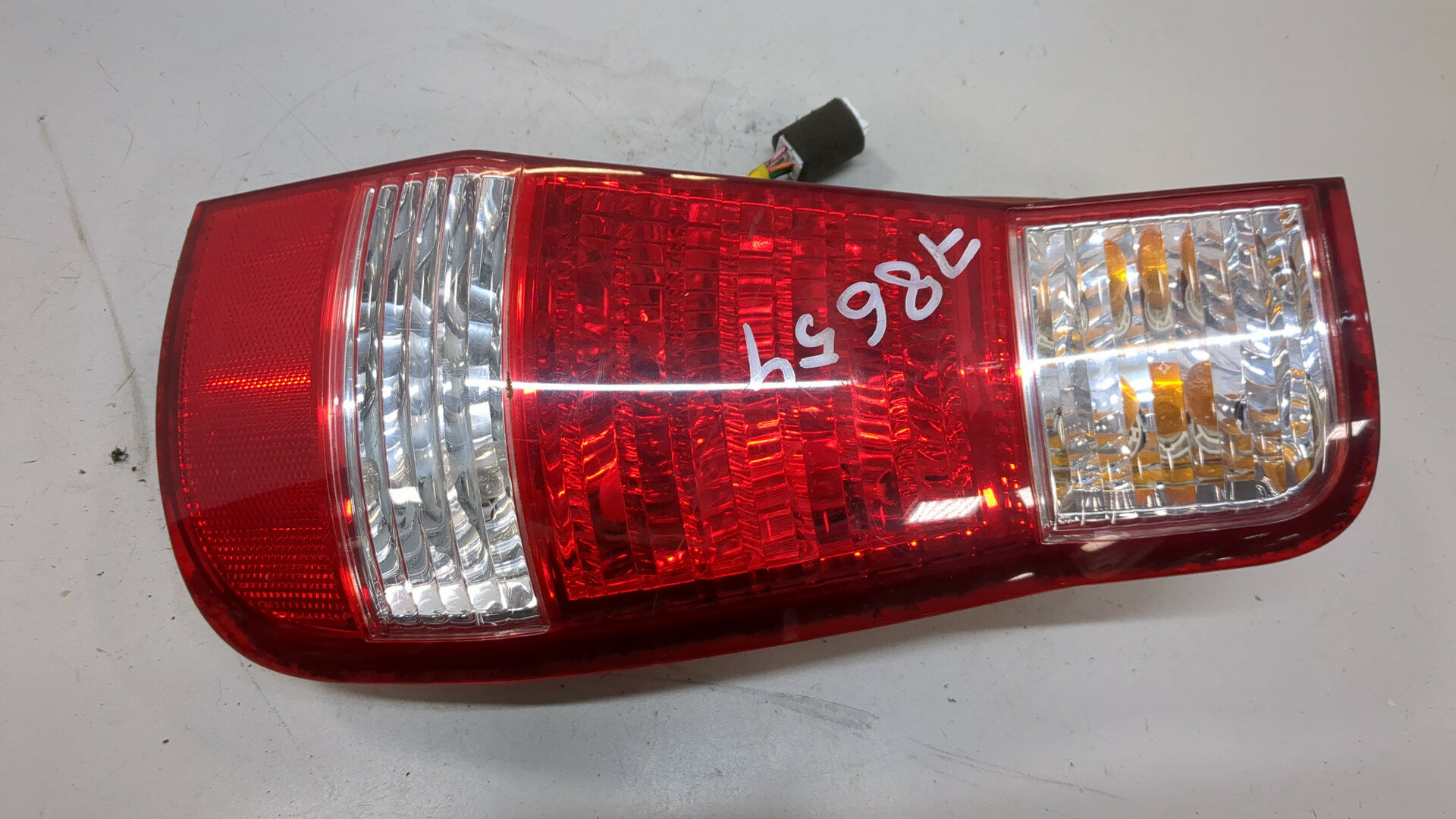 Фонарь (задний) правый Hyundai Matrix Б/У