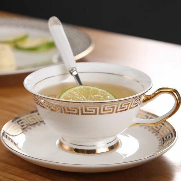Комплект костяной фарфора с золотом европейский стиль подарок для чая