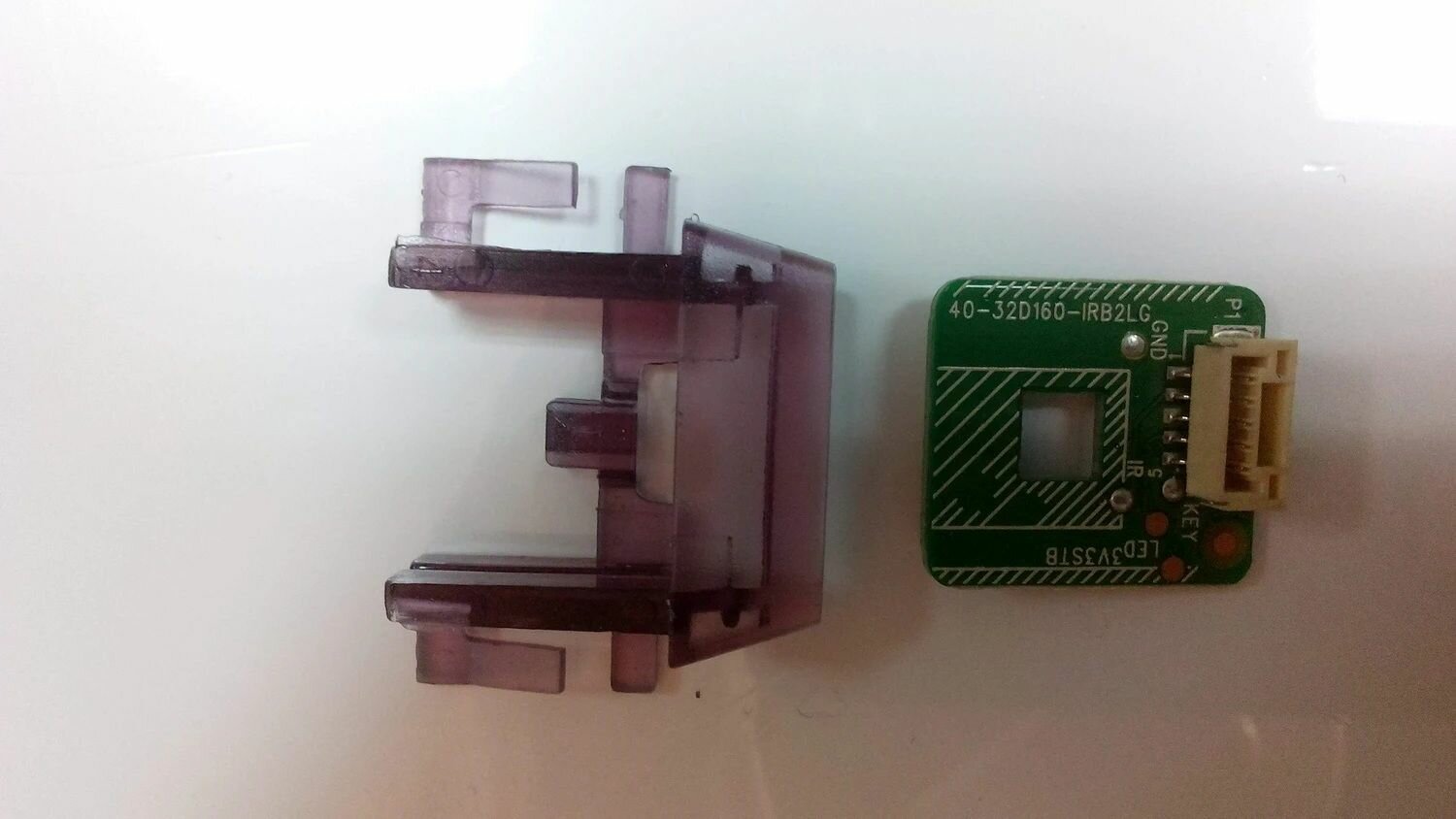 Плата фотоприемника 40-32D160-IRB2LG для T55D18Sfs-01B Lcd Телевизор Thomson Плата управления арт. 4703