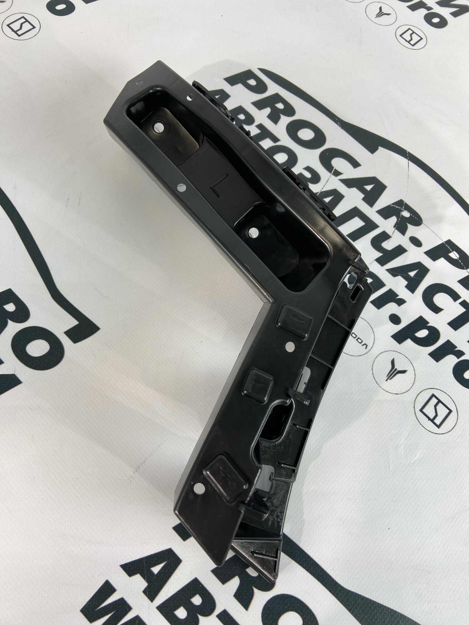 Кронштейн бампера Geely Tugella 6044096000, левый, задний, оригинальный