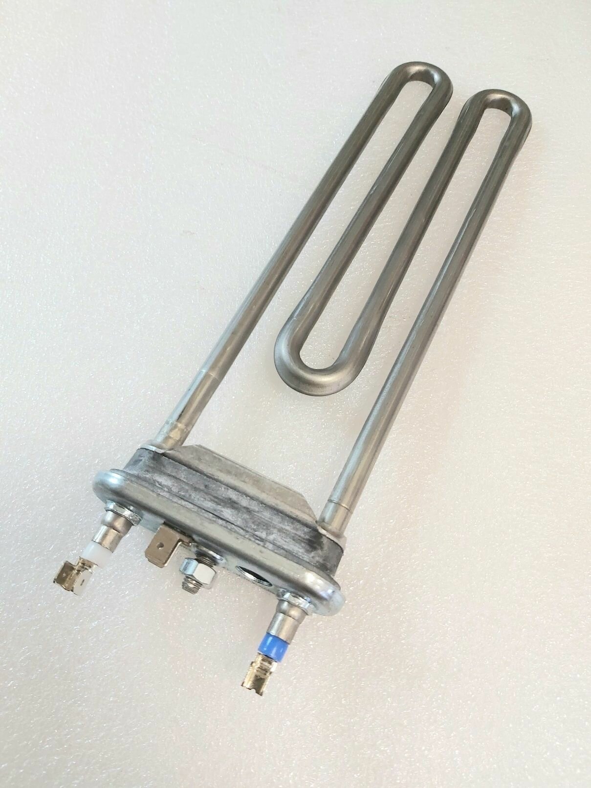 ТЭН для стиральной машины 1950 Вт, длина 235 мм, прямой, с отверстием HTR008ZN