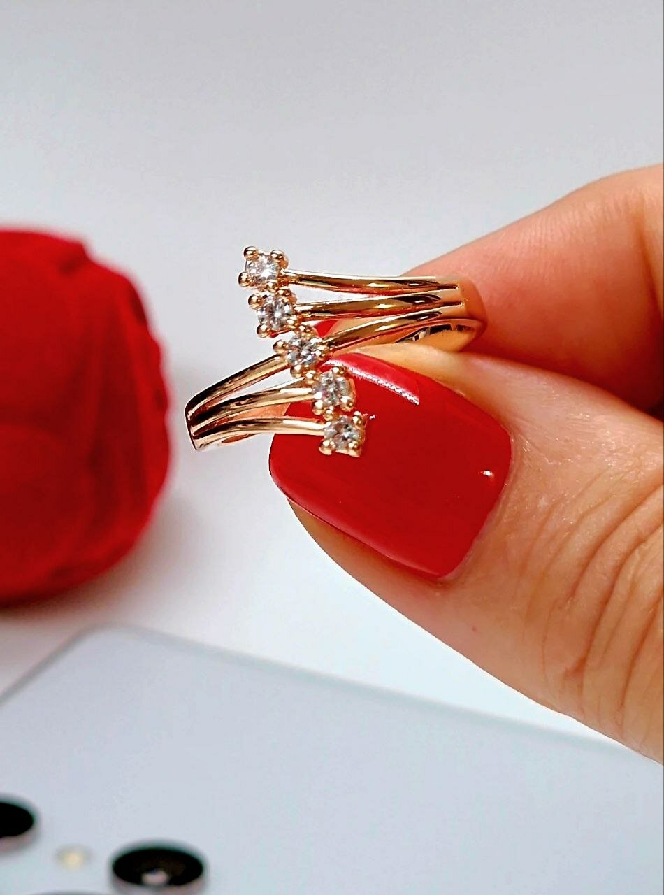 Кольцо, фианит