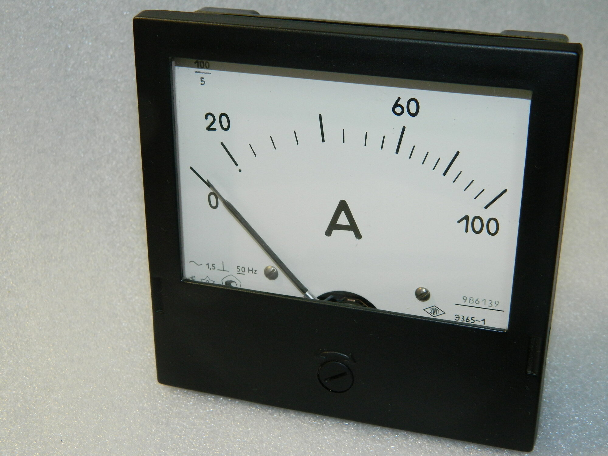 Амперметр Э365-1 100 А стрелочный, аналоговый
