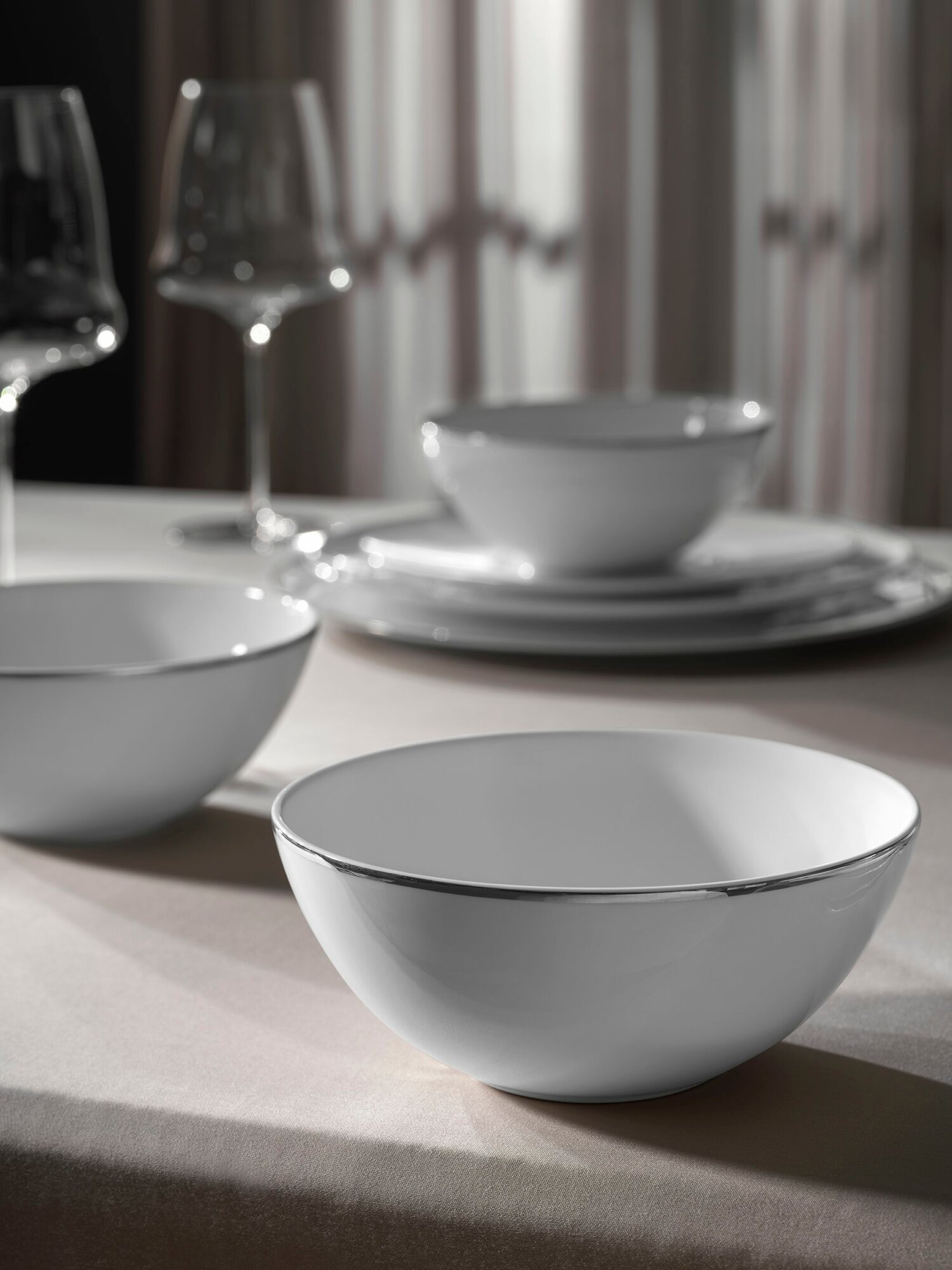 Togas Тарелка салатная "Канни" фарфор, серебро, 16 см