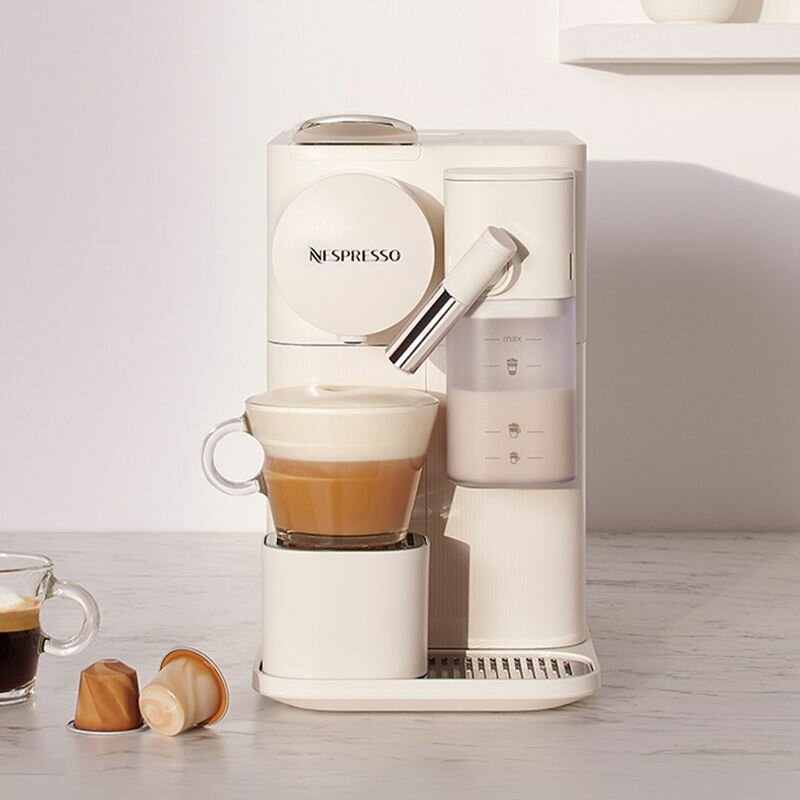 NESPRESSO Автоматическая капсульная кофемашина Little Coffee Elephant Lattissima One Nestle