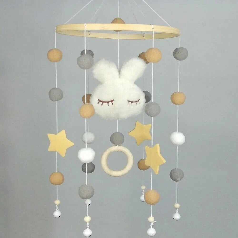 Мобиль на кроватку деревянный для новорожденных для новорожденных из фетра