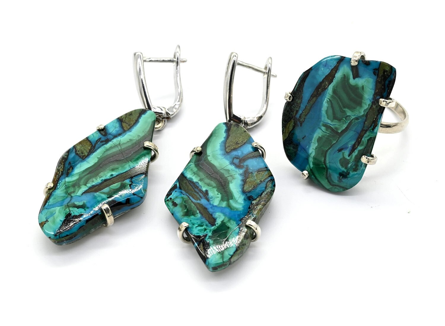 Комплект бижутерии, хризоколла