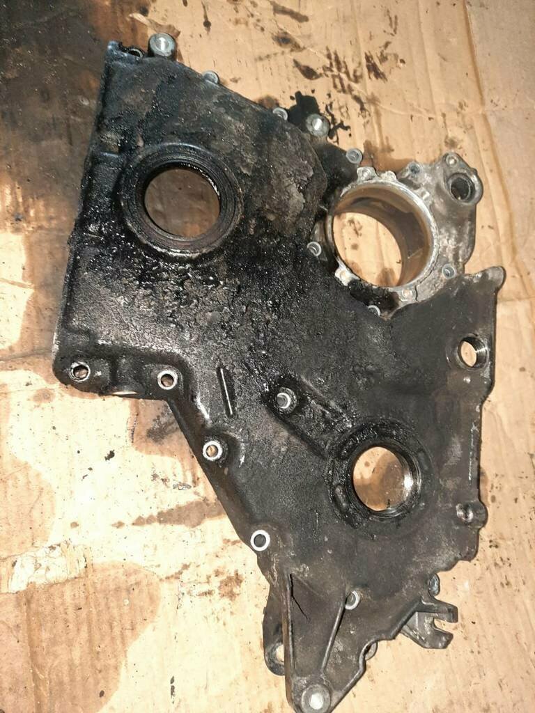 Крышка двигателя BMW 5 E39 1999 2246180