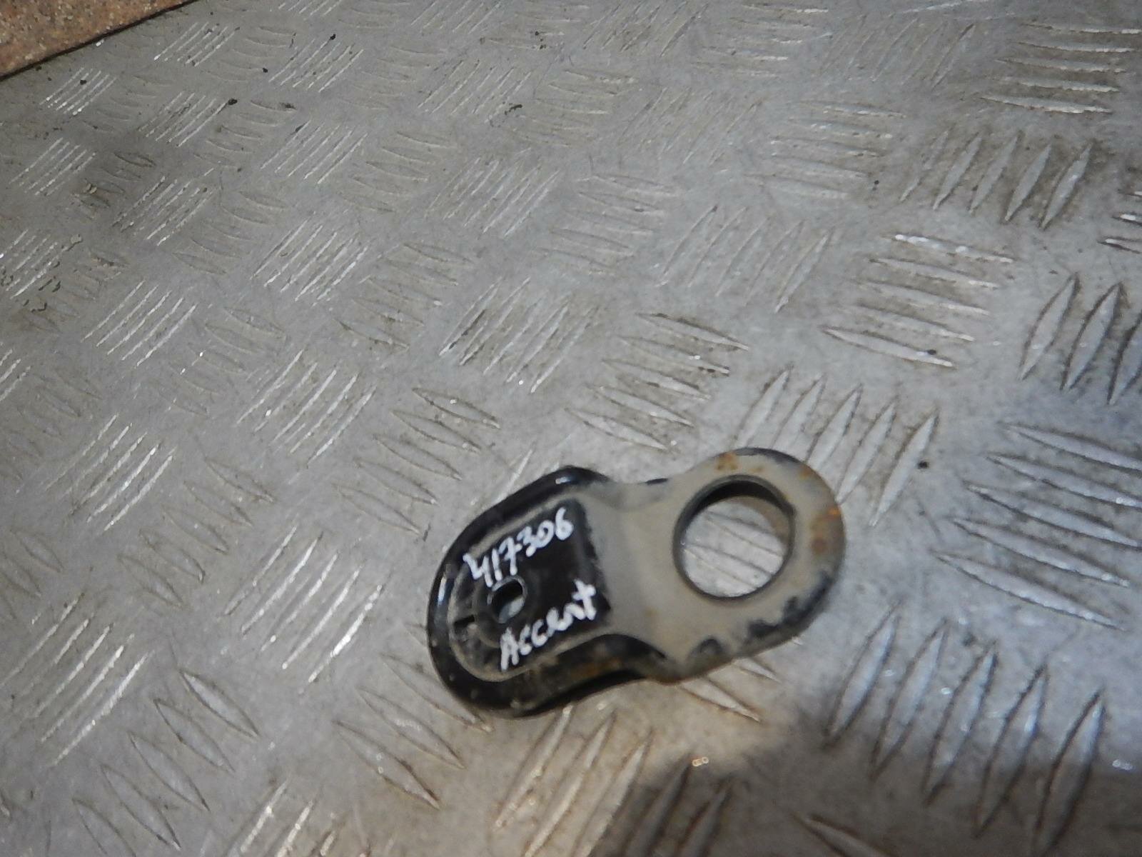 Б/У Кронштейн радиатора, Hyundai (Хендэ)-ACCENT (00-12) HYUNDAI ACCENT (00-12) Без видимых повреждений. 417306 Hyundai-K...