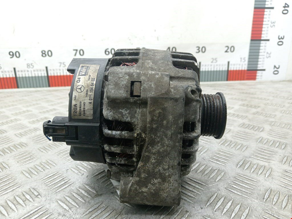 Генератор Mercedes CLK-Class (W209) A0111546402 арт. 2242729