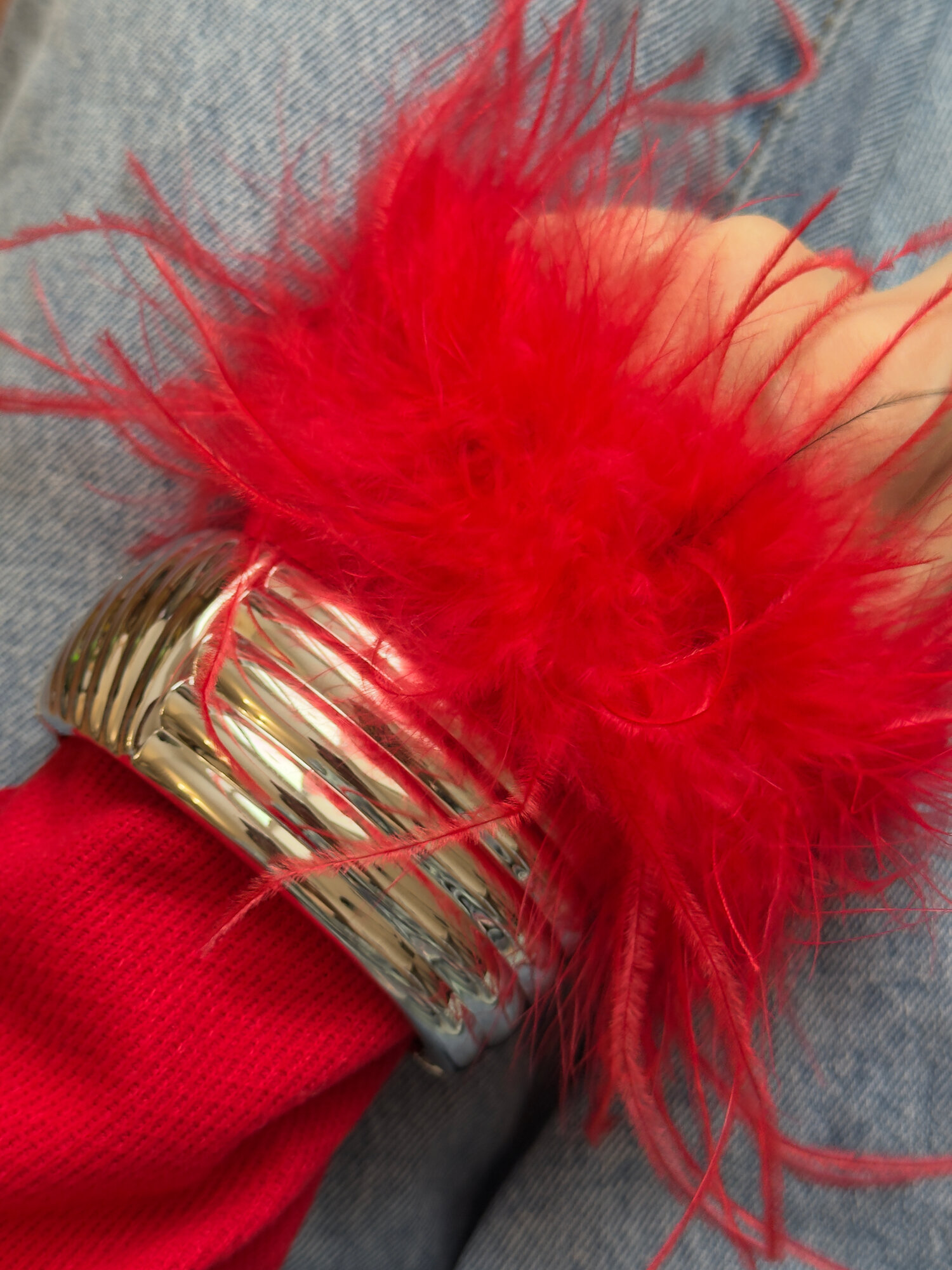 Незамкнутый браслет