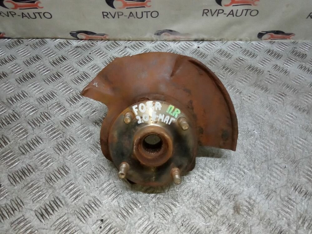 Кулак передний правый Chery Fora A21 в сборе A213001011