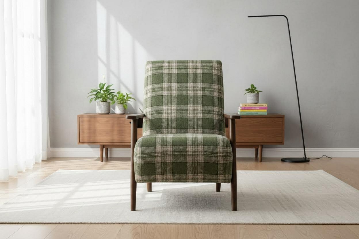 Кресло СТД Мантис, с деревянными подлокотниками, высокая спинка