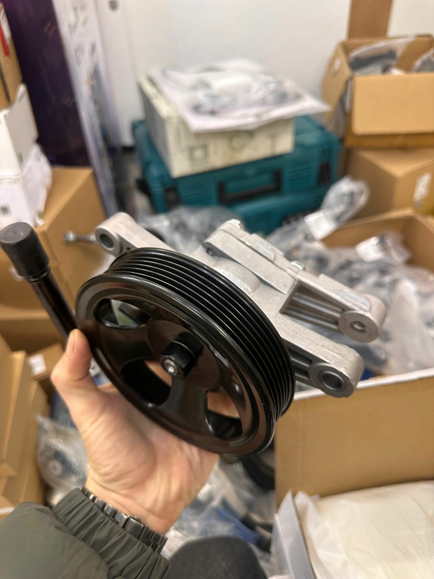 Насос гур Солярис Рио 571004l000