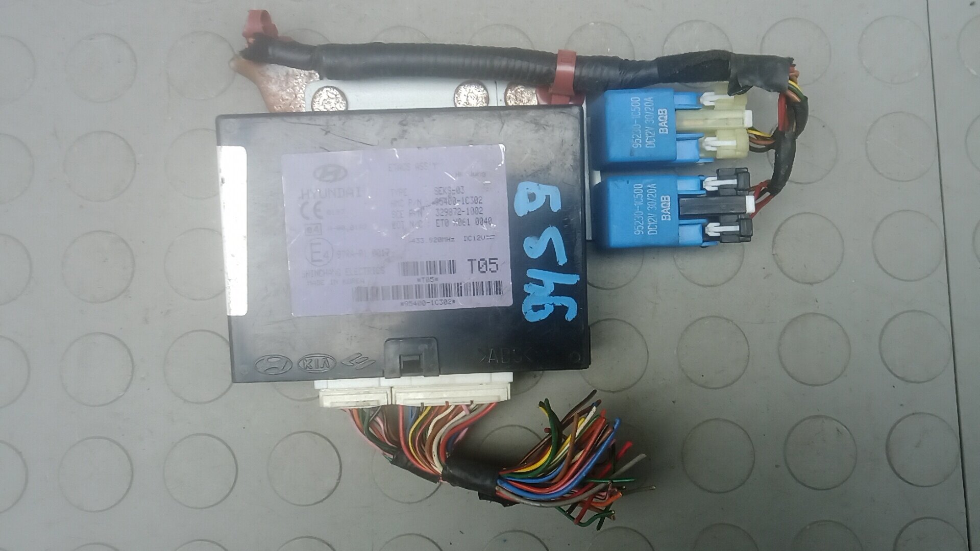 Блок управления HYUNDAI GETZ TB, Номер 954001C302, 3298721002